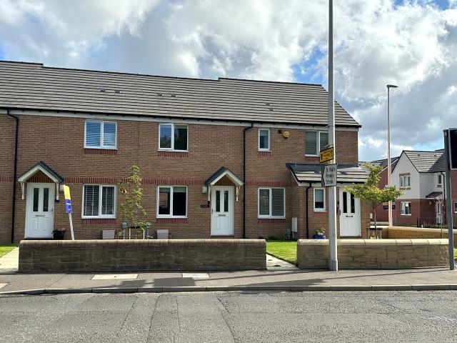 2 bedroom terraced house to rent