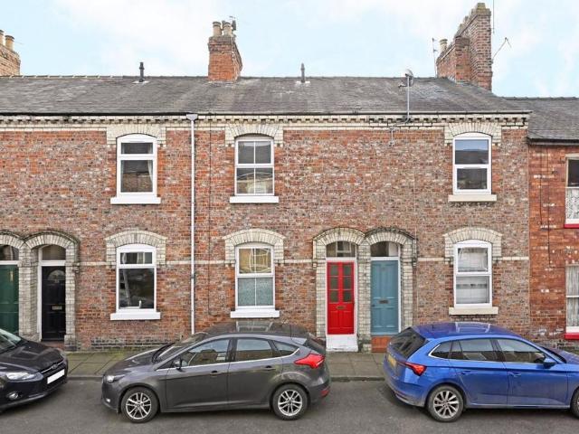 2 bedroom terraced house to rent
