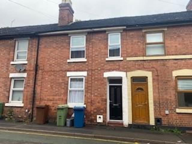 2 bedroom terraced house to rent