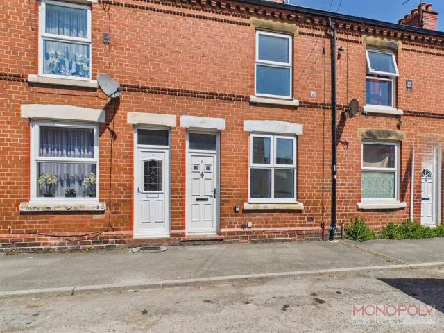 2 bedroom terraced house to rent