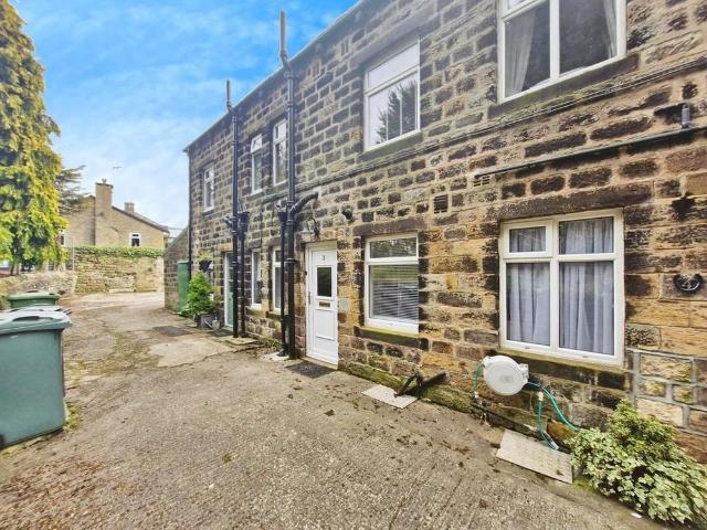 2 bedroom terraced house to rent