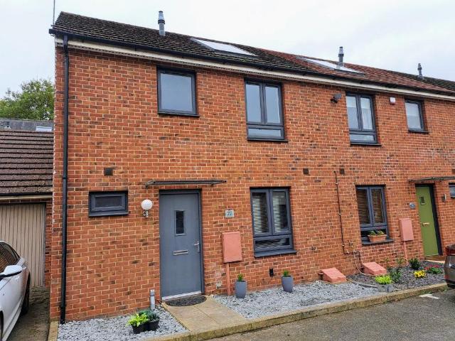 2 bedroom terraced house to rent