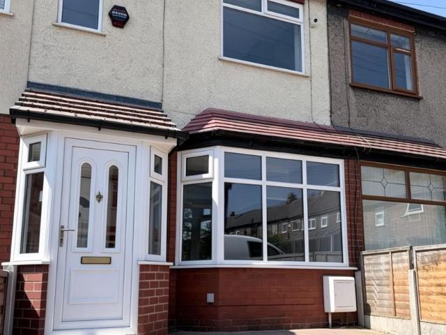 2 bedroom terraced house to rent