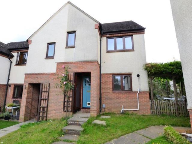 2 bedroom terraced house to rent