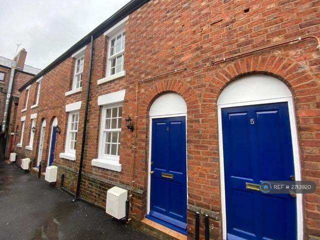 2 bedroom terraced house to rent