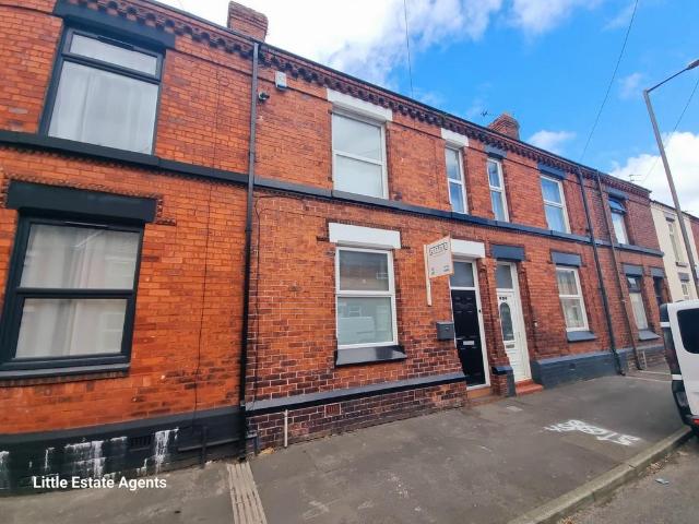 2 bedroom terraced house to rent