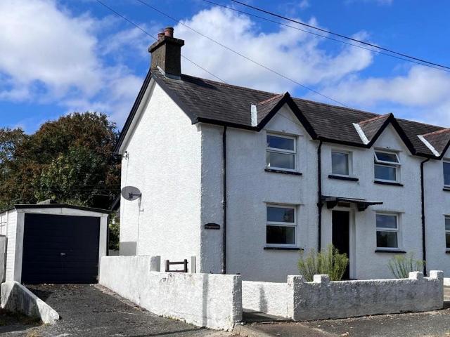 2 bedroom terraced house to rent