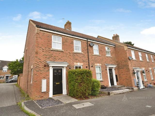 2 bedroom terraced house to rent