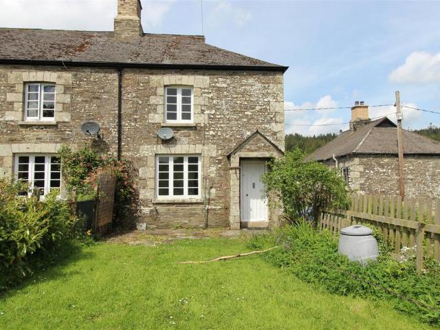 2 bedroom terraced house to rent