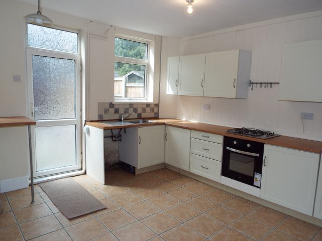 2 bedroom terraced house to rent