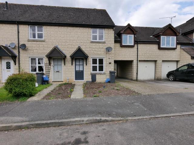 2 bedroom terraced house to rent