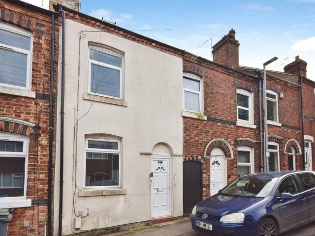 2 bedroom terraced house to rent