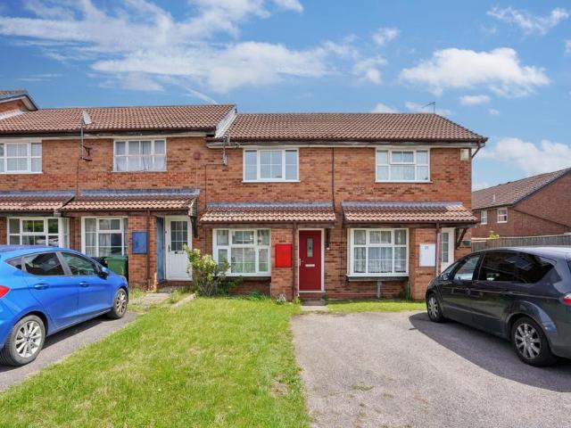 2 bedroom terraced house to rent