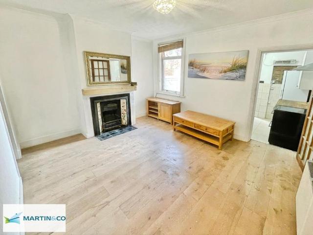 2 bedroom terraced house to rent