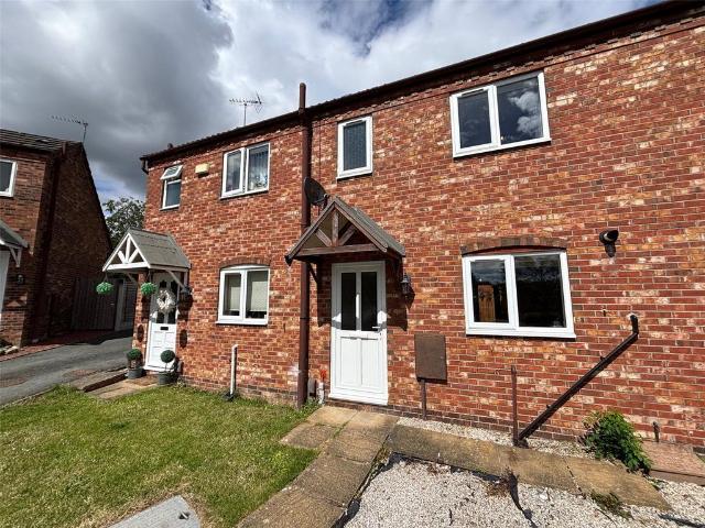2 bedroom terraced house to rent