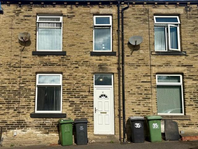 2 bedroom terraced house to rent