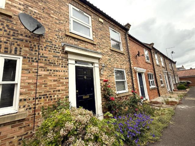 2 bedroom terraced house to rent