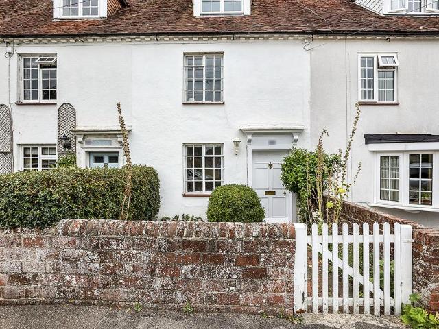 2 bedroom terraced house to rent