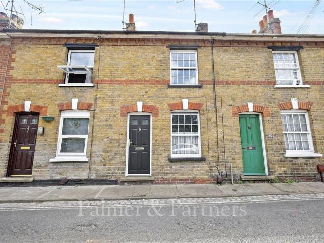 2 bedroom terraced house to rent