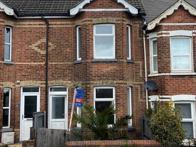 2 bedroom terraced house to rent