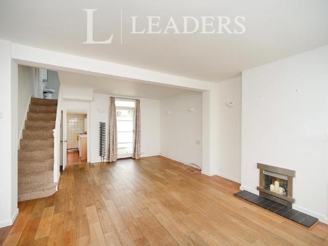 2 bedroom terraced house to rent