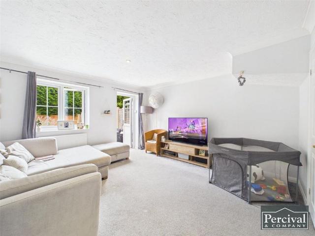 2 bedroom terraced house to rent