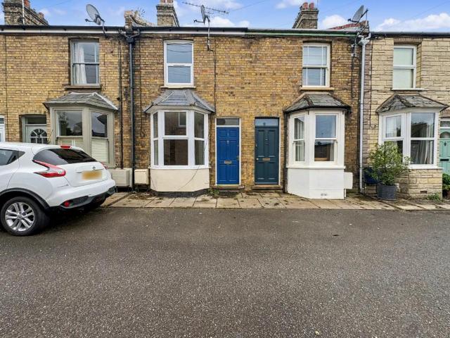 2 bedroom terraced house to rent