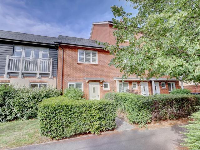 2 bedroom terraced house to rent
