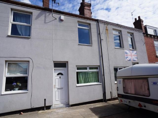 2 bedroom terraced house to rent