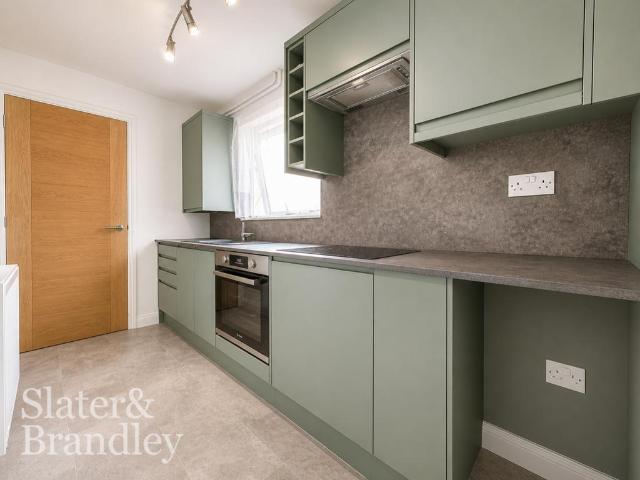2 bedroom terraced house to rent