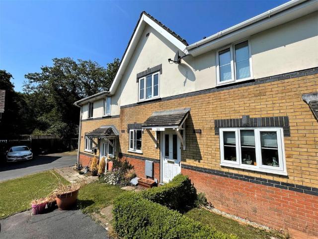 2 bedroom terraced house to rent