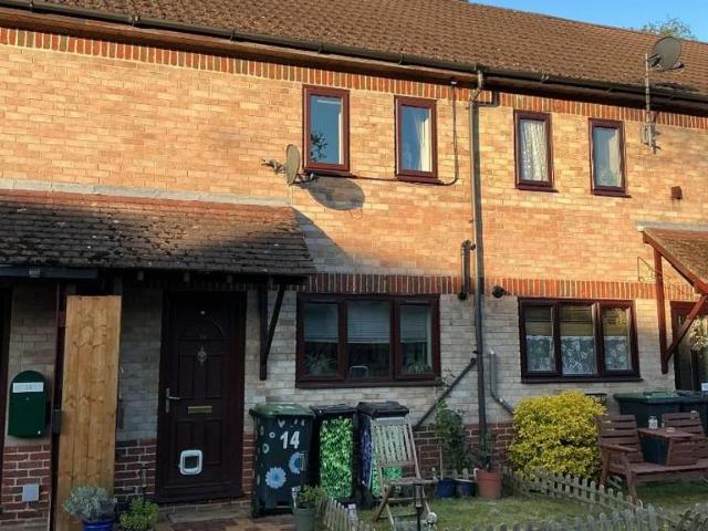2 bedroom terraced house to rent