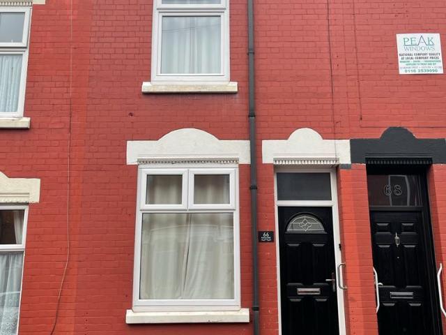 2 bedroom terraced house to rent
