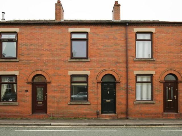 2 bedroom terraced house to rent
