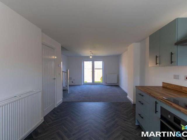 2 bedroom terraced house to rent