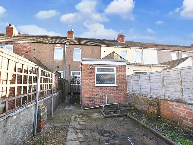 2 bedroom terraced house to rent