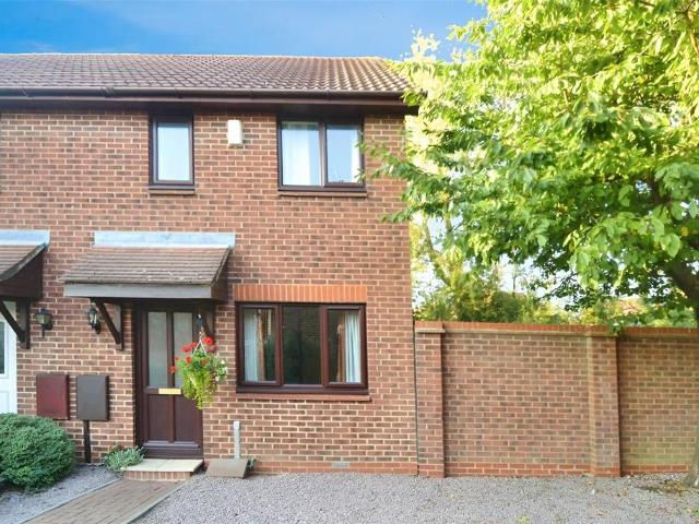 2 bedroom terraced house to rent