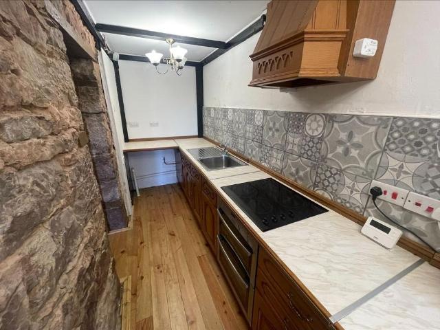 2 bedroom terraced house to rent