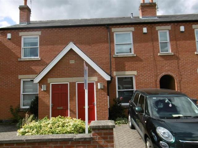 2 bedroom terraced house to rent