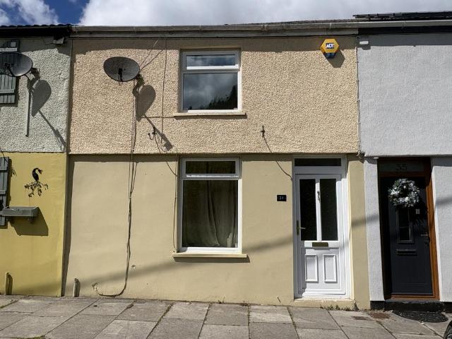 2 bedroom terraced house to rent