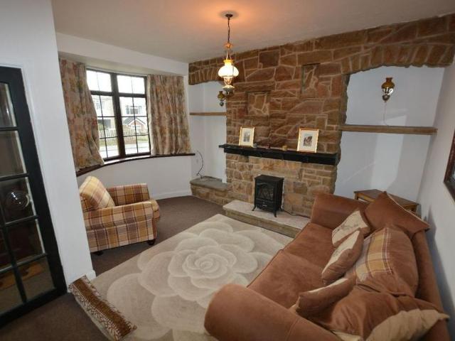 2 bedroom terraced house to rent