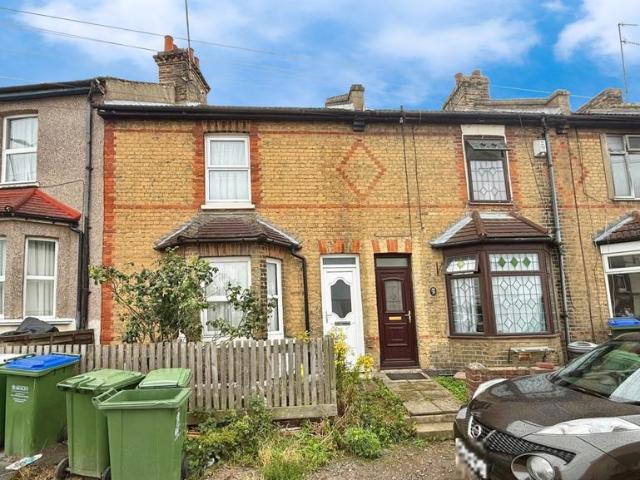 2 bedroom terraced house to rent
