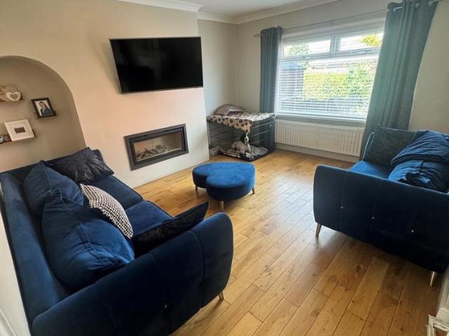 2 bedroom terraced house to rent