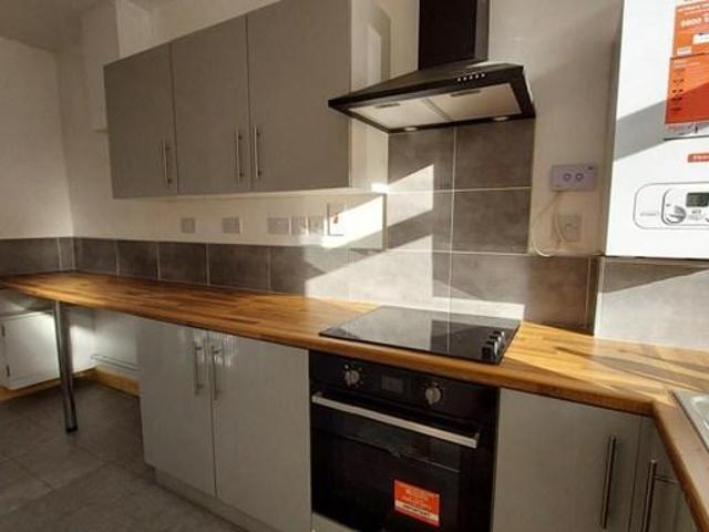 2 bedroom terraced house to rent