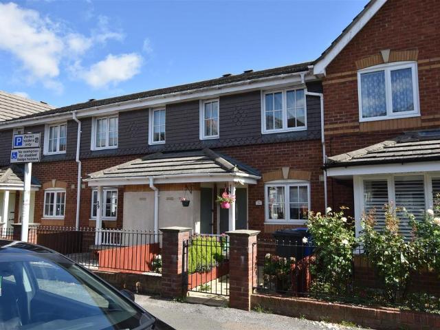 2 bedroom terraced house to rent