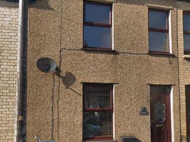 2 bedroom terraced house to rent