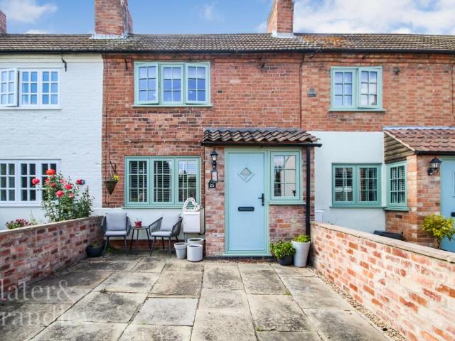 2 bedroom terraced house to rent