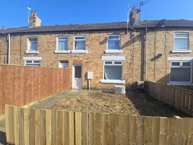 2 bedroom terraced house to rent