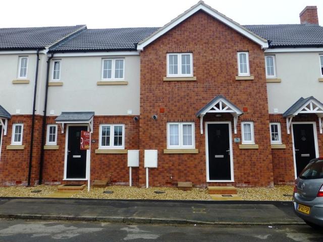 2 bedroom terraced house to rent
