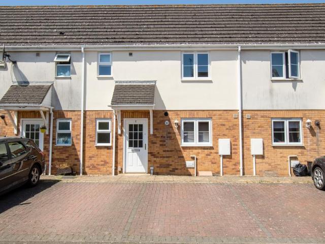 2 bedroom terraced house to rent